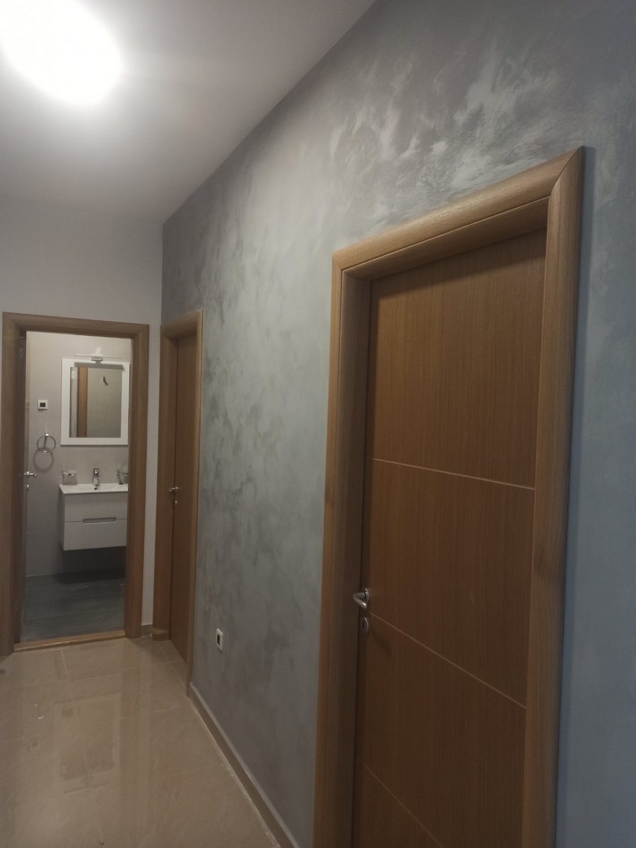 5 primera kako urediti hodnik sa dekorativnim tehnikama - Zidne dekoracije